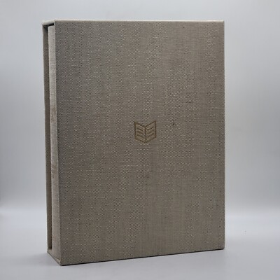 CSB She Reads Truth Bible Sand Cloth over Board Indexed Gold by Raechel ...