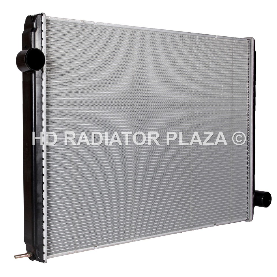 Radiator For 94-97 Ford L Series Truck 9000 Freightliner XB Line XC 37 ...