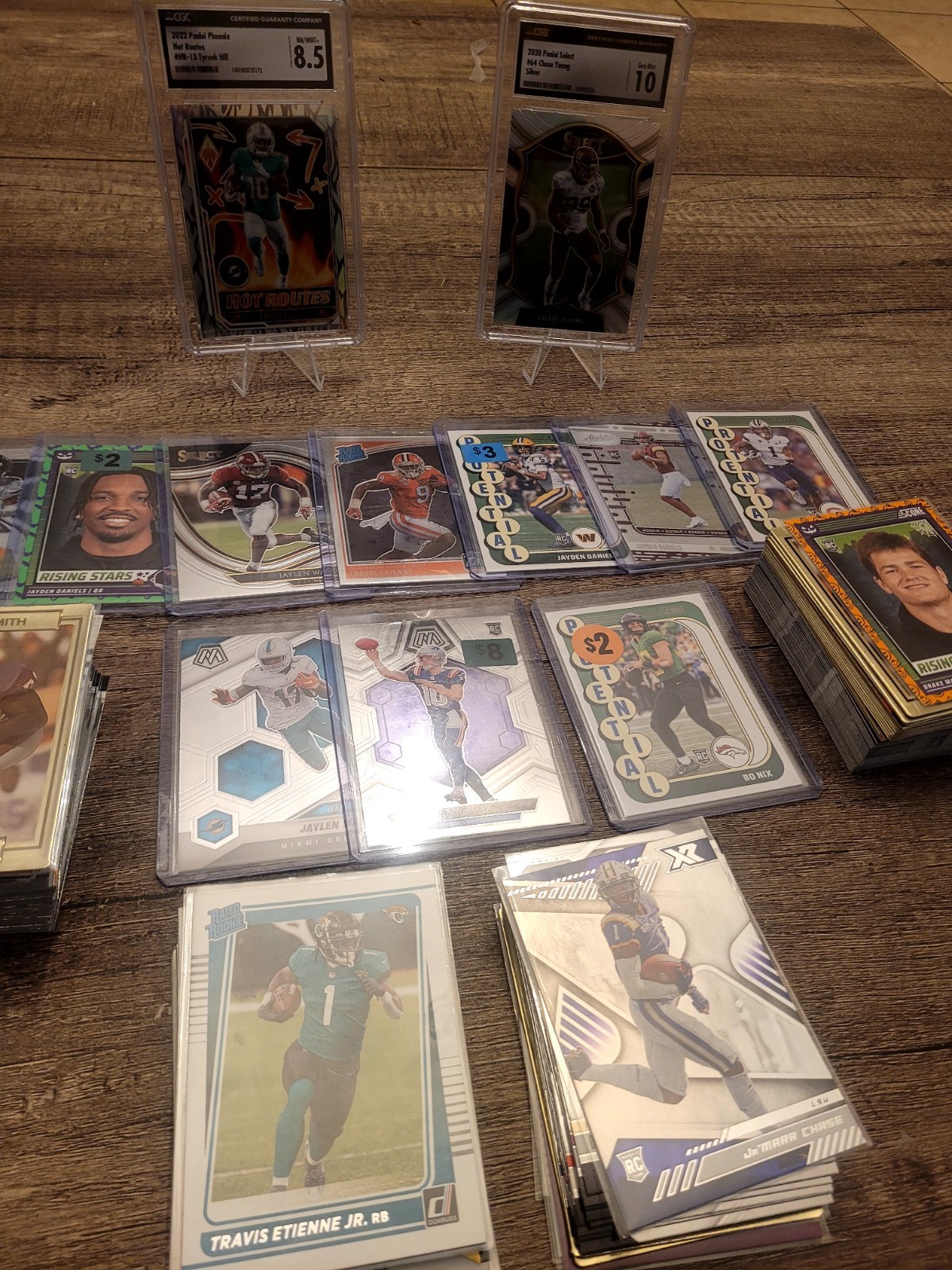 NFL Football Lot Cards) Sports Card Collection 150+ ESTATE SALE FIND | eBay