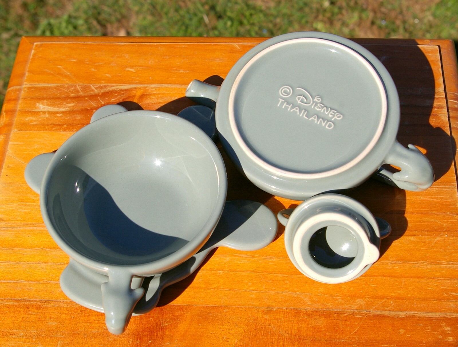 Walt Disney Mickey Mouse Sage Green Tea Pot Mug Plate Stacking Set 5 5/ ...