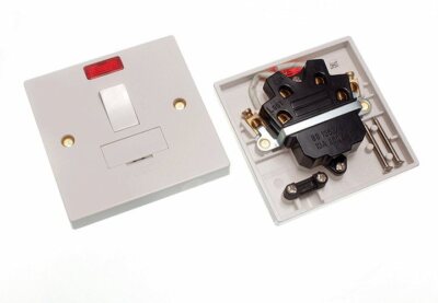 New 2 X Electric Fused Spur Junction Boxes With Switch And Neon ...