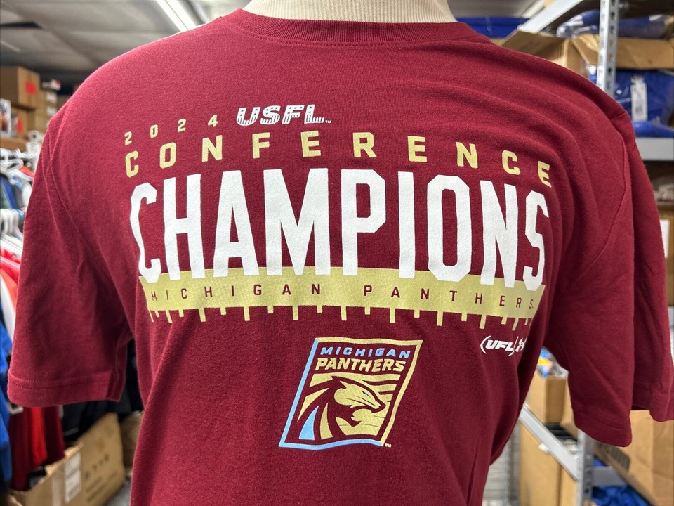 Vintage USFL MICHIGAN PANTHERS Helmet Logo T Shirt Medium | eBay