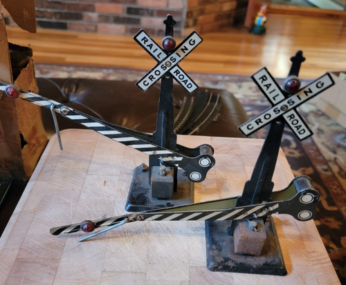 2-Marx Railroad Crossing Gate / Arm - O Scale - Vintage | eBay