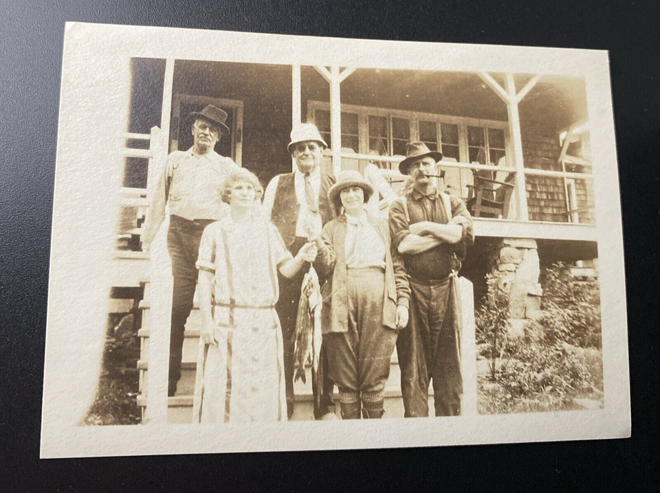 1910s Women Holding Fish Men Smoking Pipe Hats Arms Crossed Original ...