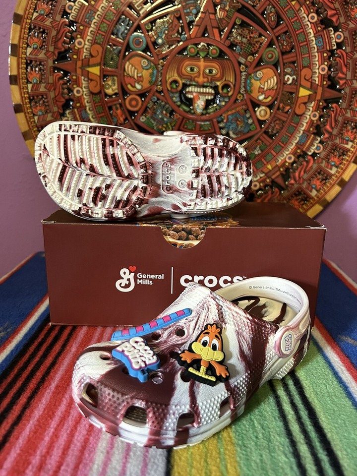 New KID'S CROCS CLASSIC COCOA PUFFS CLOG Cereal size 12 | eBay