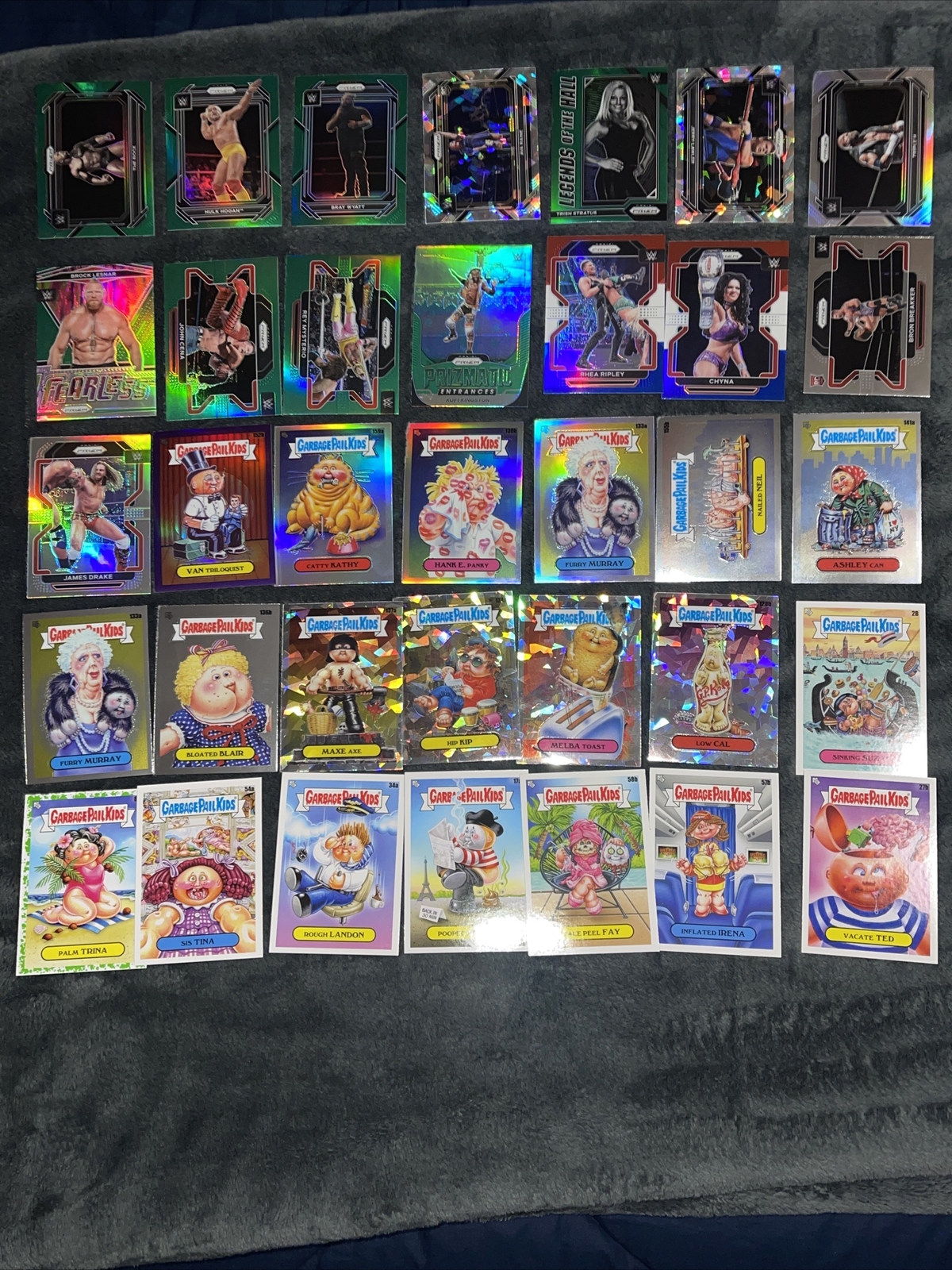 wwe garbage pail kids 35-card ! The Rock, Hulk Hogan,bray Wyatt Maxe ...