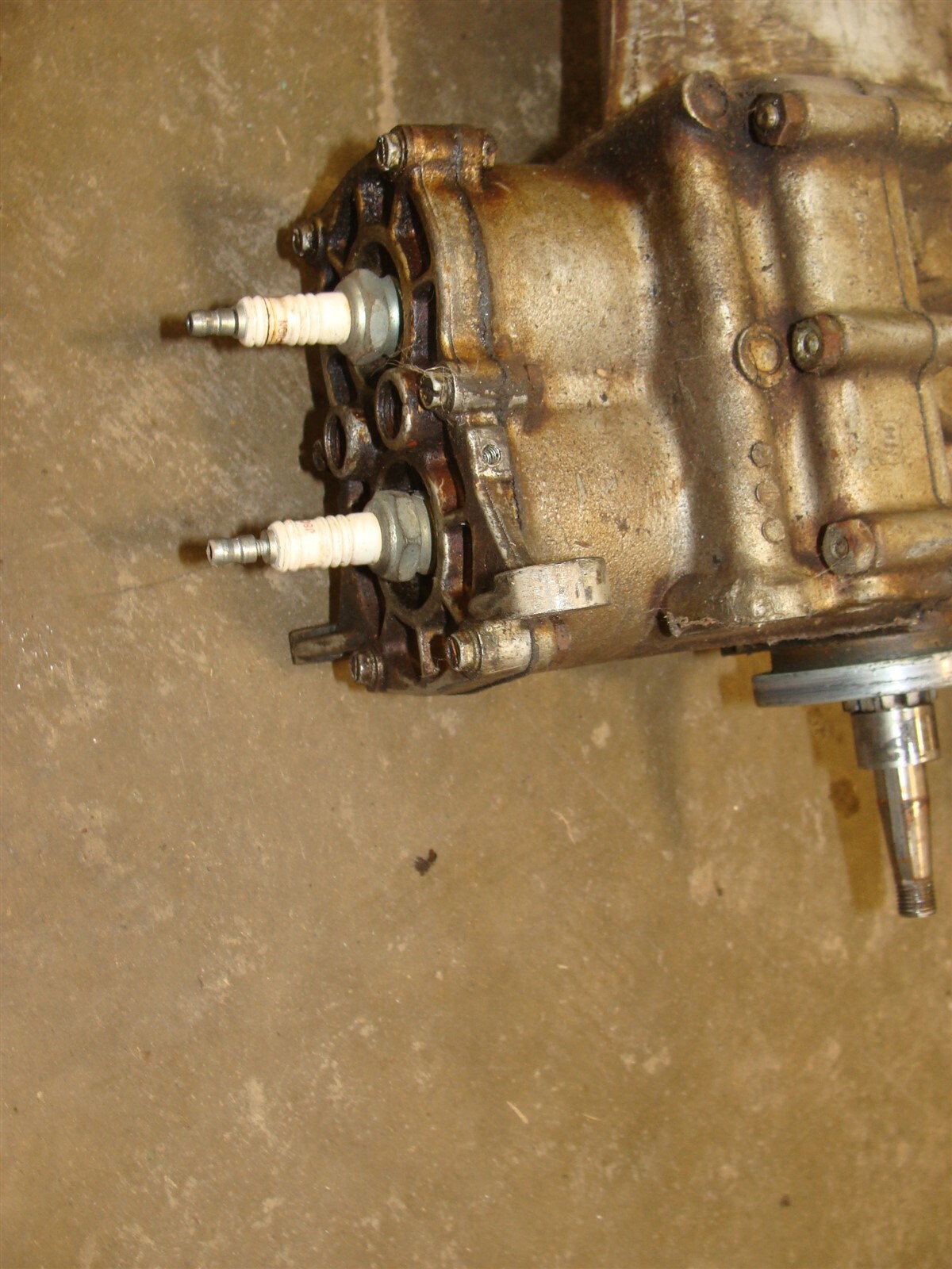 1949-52 MERCURY KF5 super 5HP outboard motor lower unit prop tiller ...