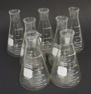 LOT OF 7 PYREX 4980 BEAKERS 500ML STOPPER NO. 7 | eBay