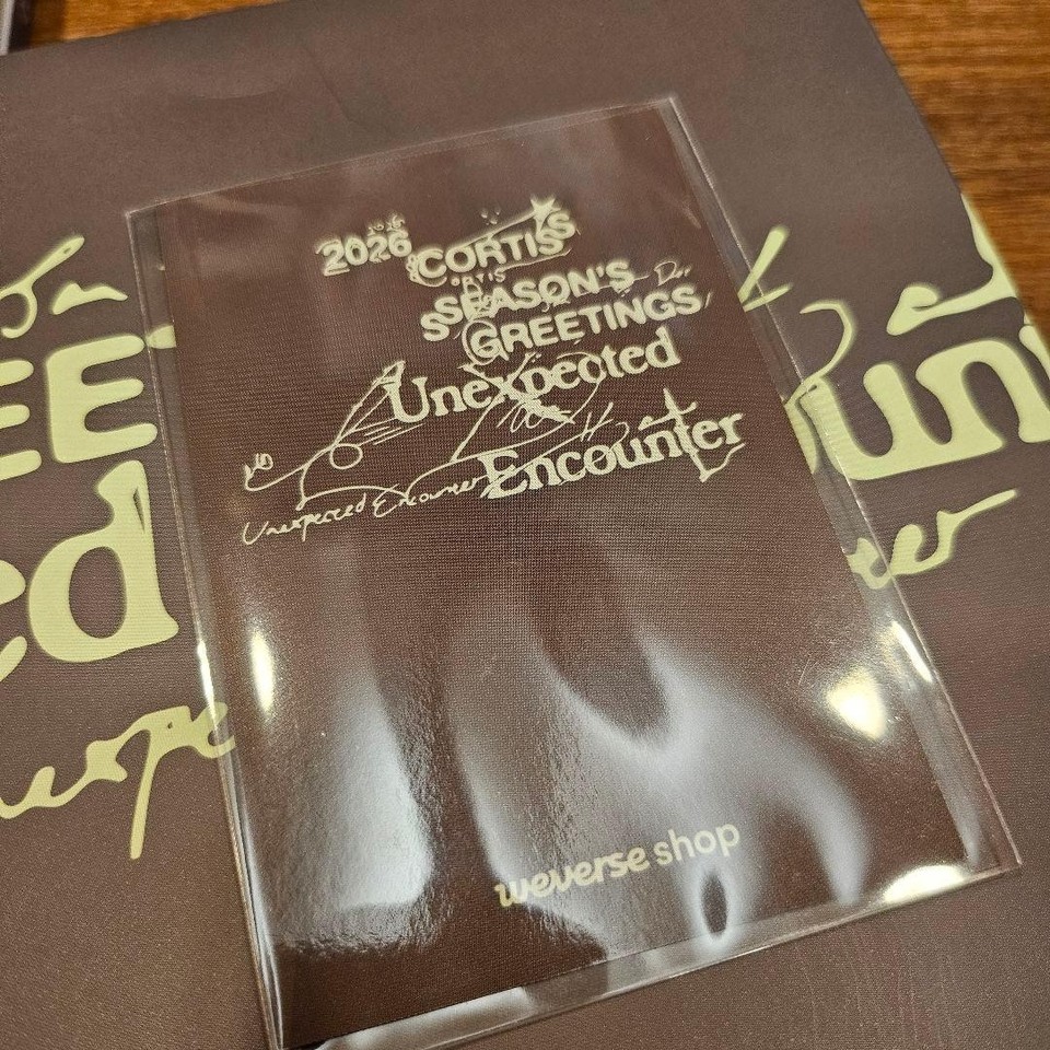 Cortis Martin Season's Greetings 2026 Photocard PC Photo card with case ...