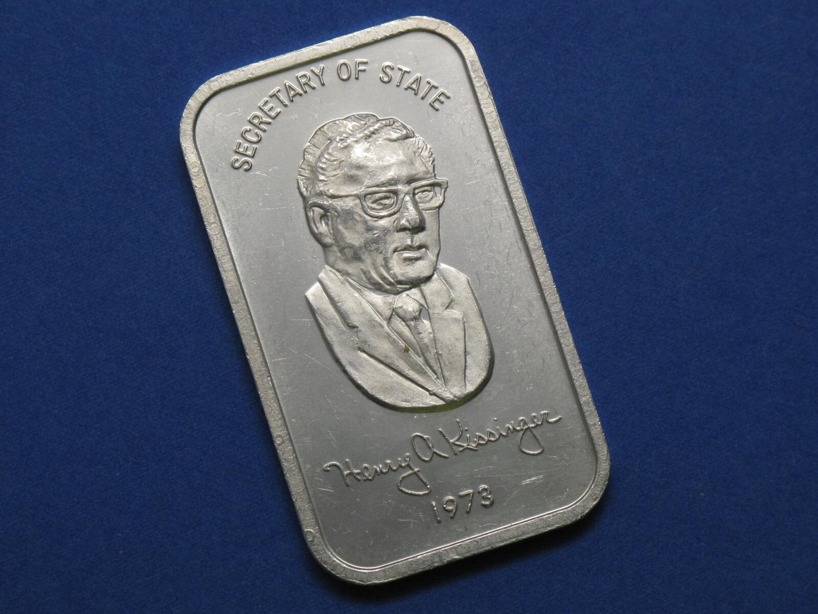 1973 Colonial Mint 1st bar minted - Henry Kissinger 1oz Silver Bar Col ...
