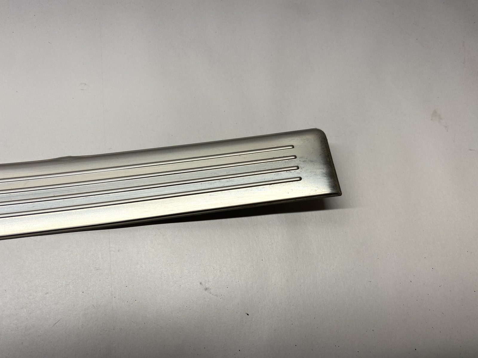 MERCEDES-BENZ 2012 E W212 e 200 LHD Rear Left Door Sill Trim ...