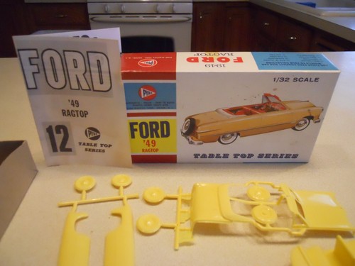 Vintage Pyro Table Top Series Ford '49 Ragtop Model Kit #C298-50 | eBay