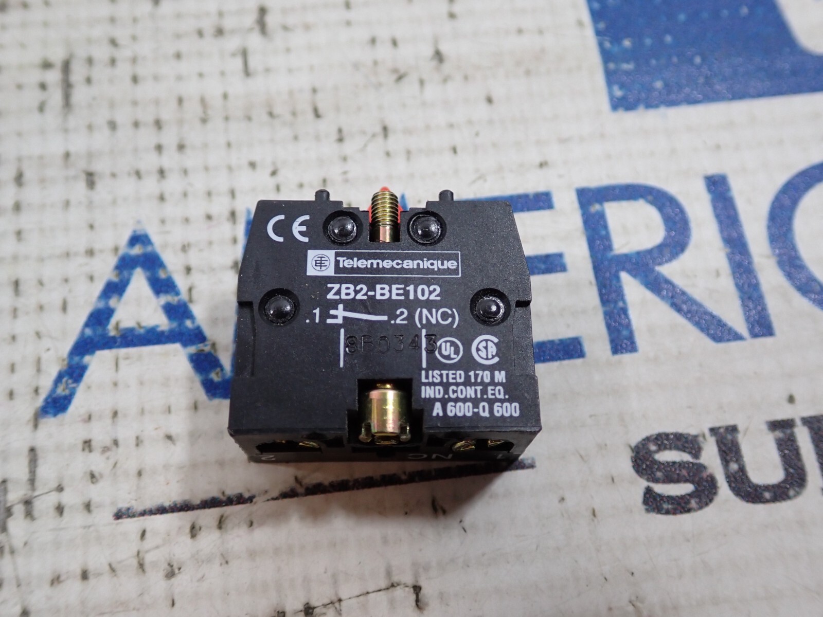 NEW TELEMECANIQUE ZB2-BE102 CONTACT BLOCK | eBay