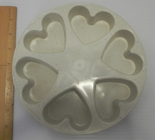 Vtg Promise Margarine All Oven Cookware by Tara 90s? Heart Muffin Mold ...