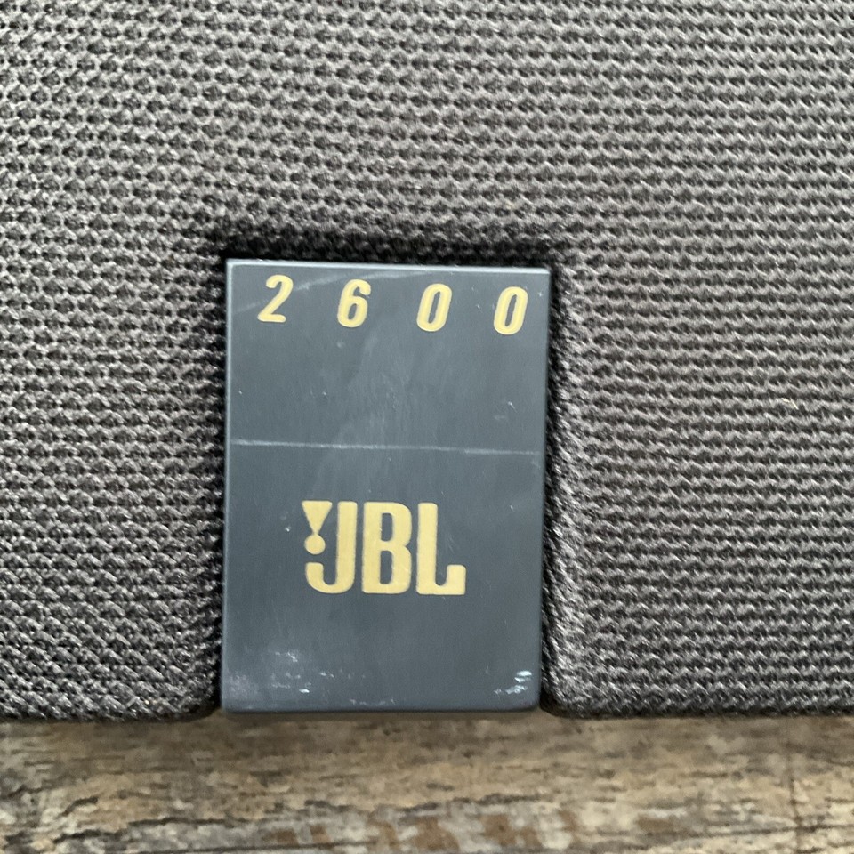 JBL 2600 Speakers Pair Titanium Tweeter light Wood Grain floor or shelf ...