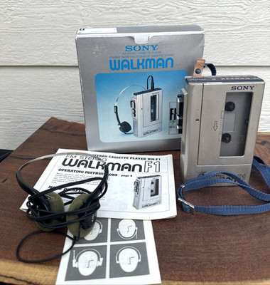 VTG Sony Walkman Original WM-F1 Cassette Tape Player/FM Stereo Belt Box ...