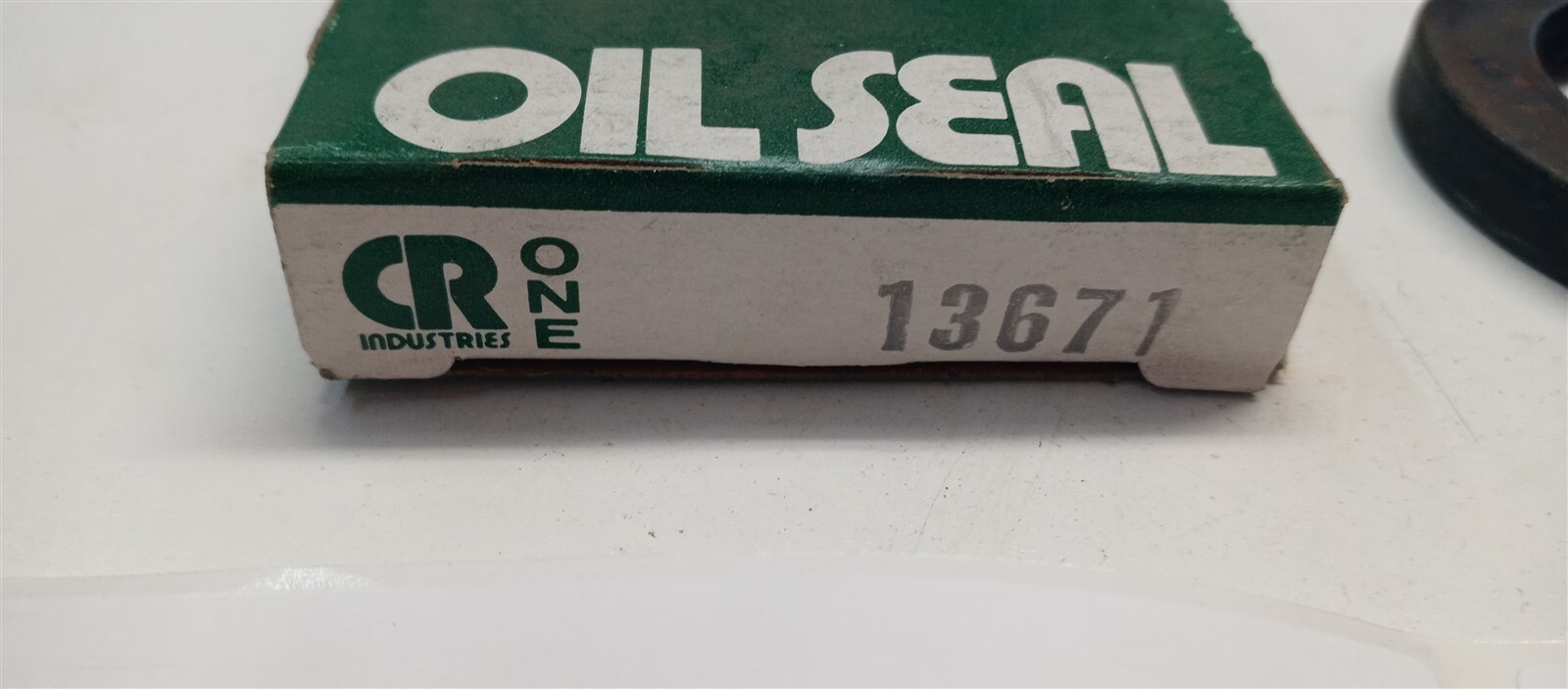 CR Oil Seal 13671 CRW1 1 Lip Spring 1.3750" Shaft 2.2500 OD 0.3125 ...