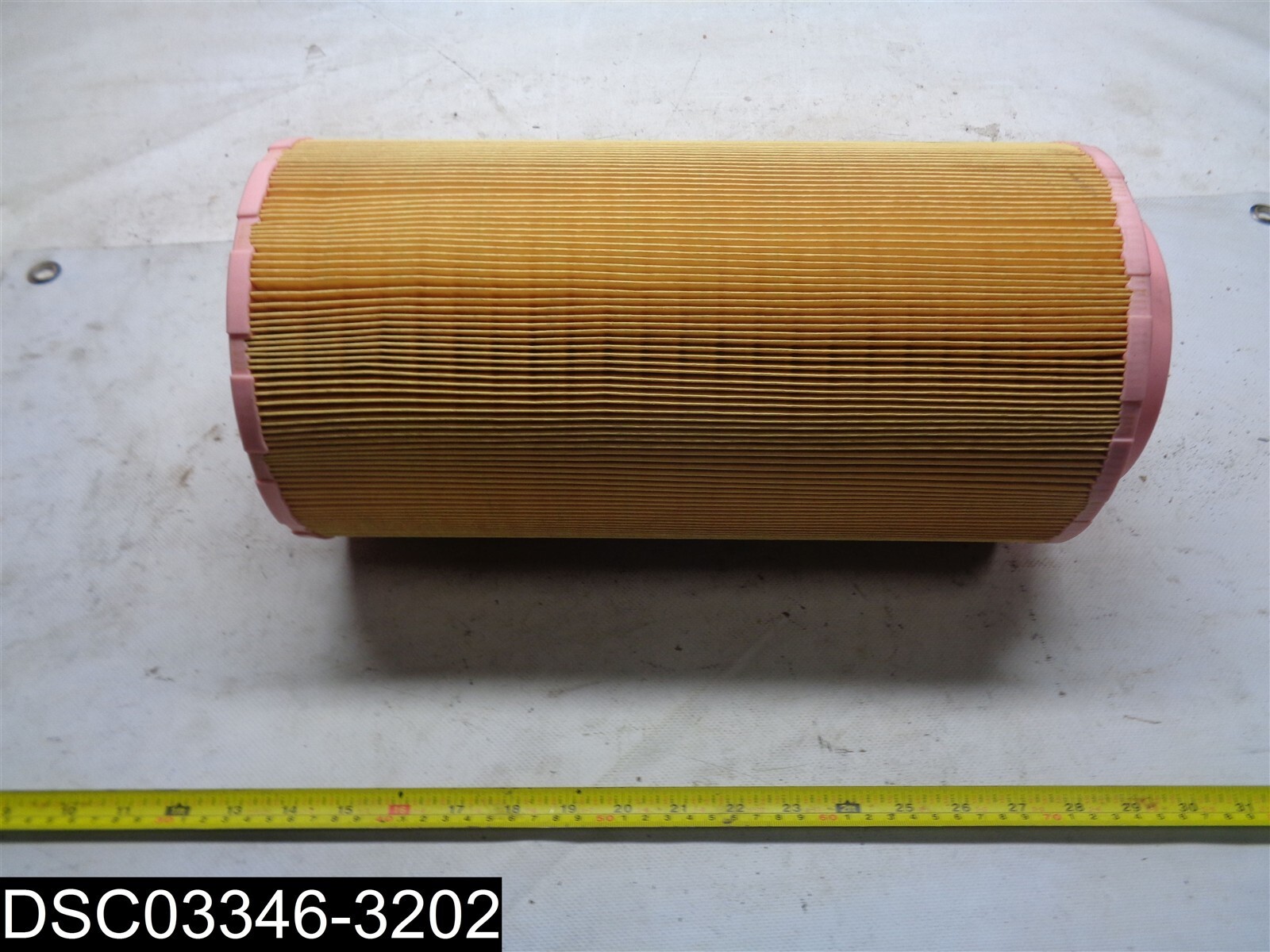 BOMAG 05821147 - Air filter cross reference