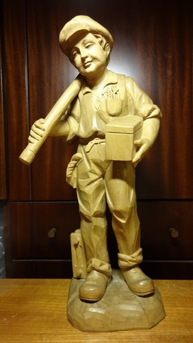 16" HAND CARVED WOOD HEATING SANITATION ENGINEER TECHNICIAN STATUE ...