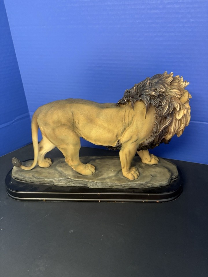 LION STATUE Resin Sculpture Modern Art Desk Decor Room Accent Home ...