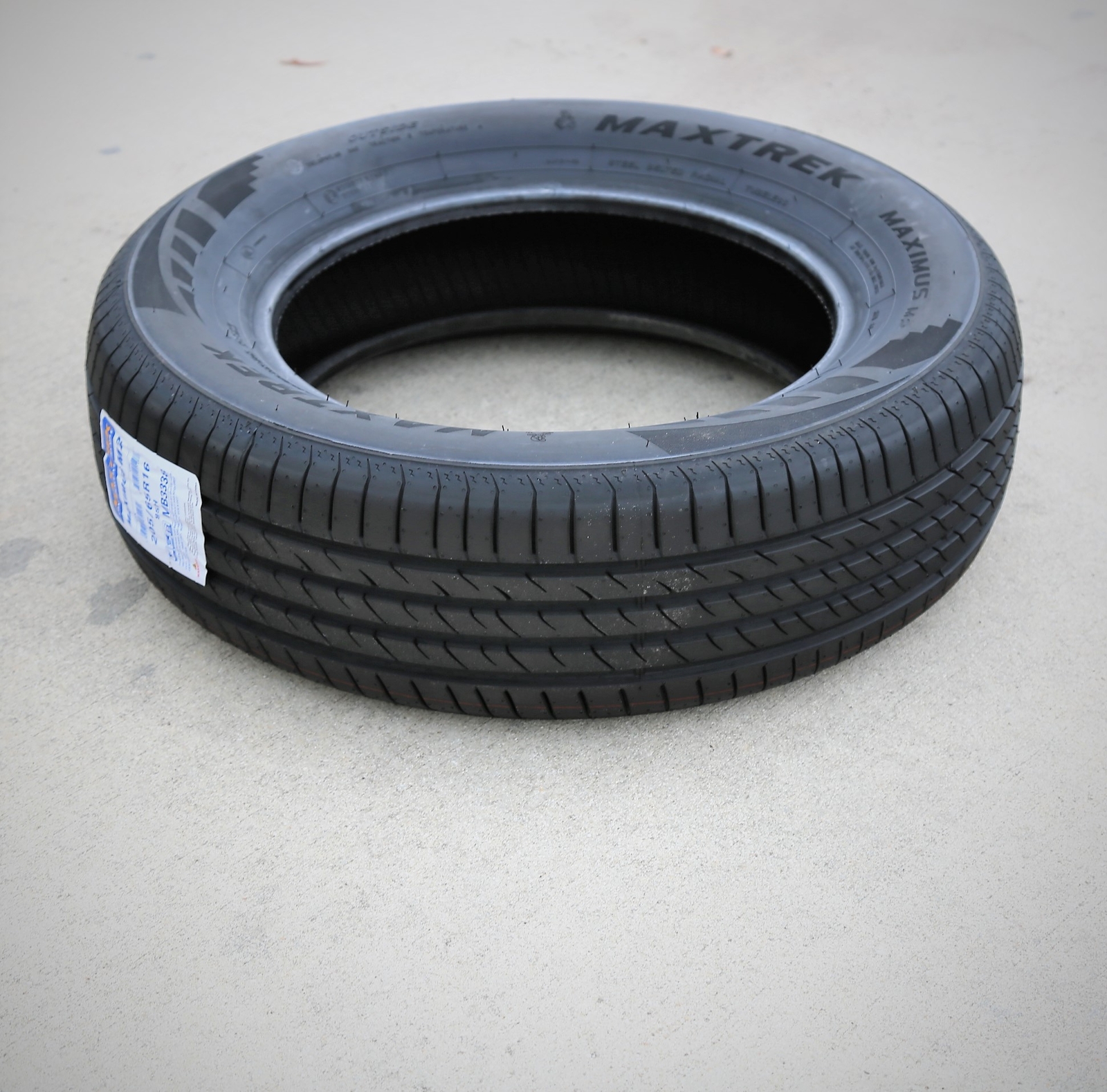 Tire Maxtrek Maximus M2 205/65R16 95H AS A/S Performance | eBay