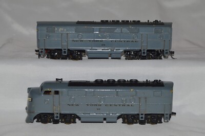 Vintage VARNEY HO 'Powered FA2 Diesel Engine and dummy New York Central ...