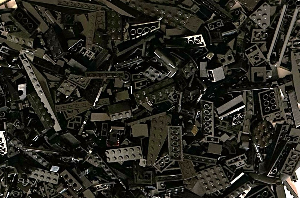 Bulk lot of 100 BLACK LEGO Specialty Pieces Bricks Plates Slopes Studs ...