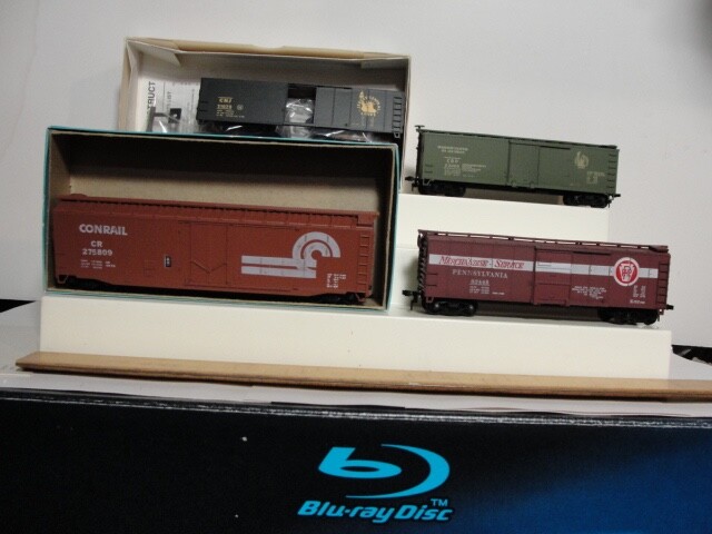 HO scale gauge CNJ Jersey Central Conrail Pennsy freight cars x2f ...