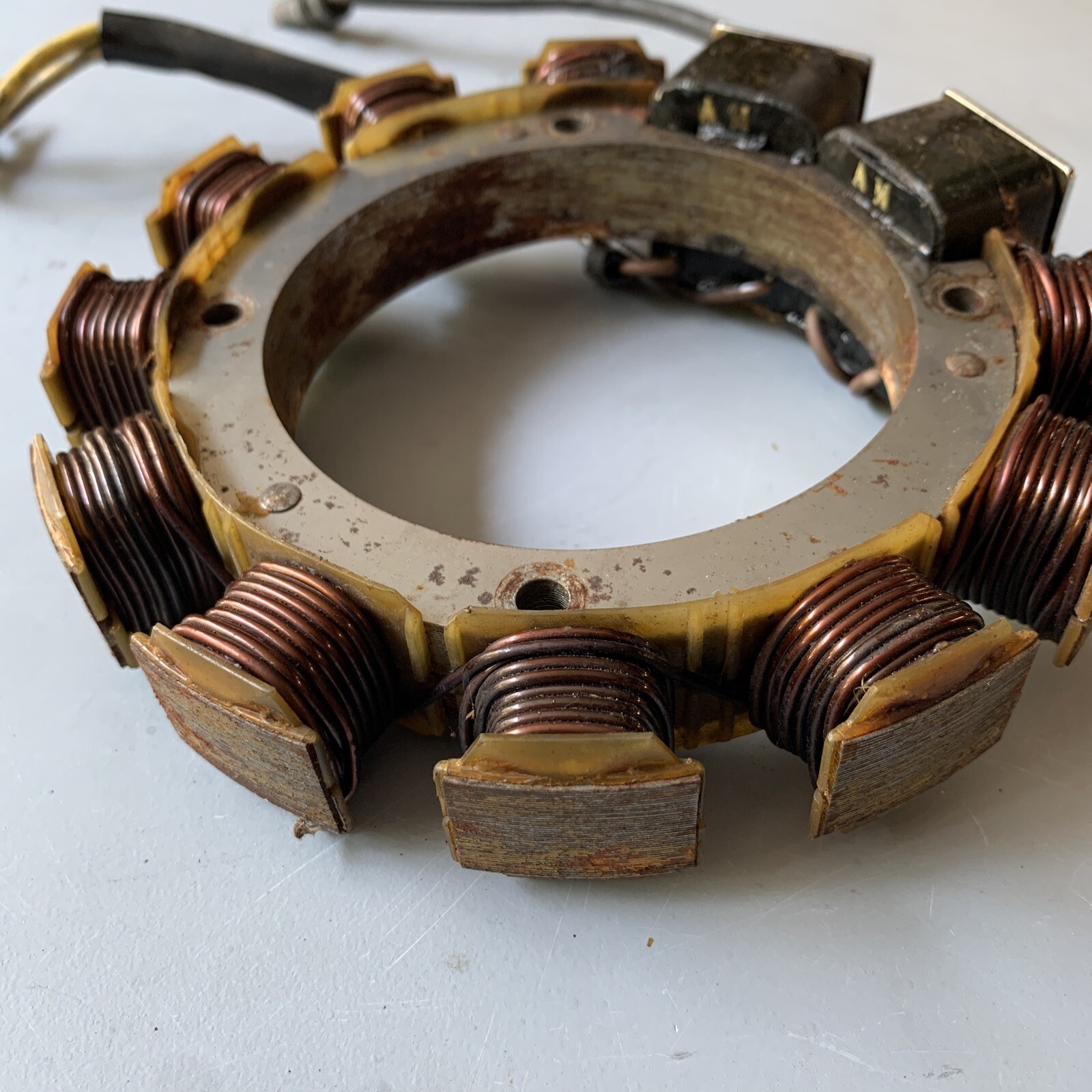 Evinrude Stator 583050 150hp - 175 1986 - 1988 V6 X-flow 35amp for sale ...