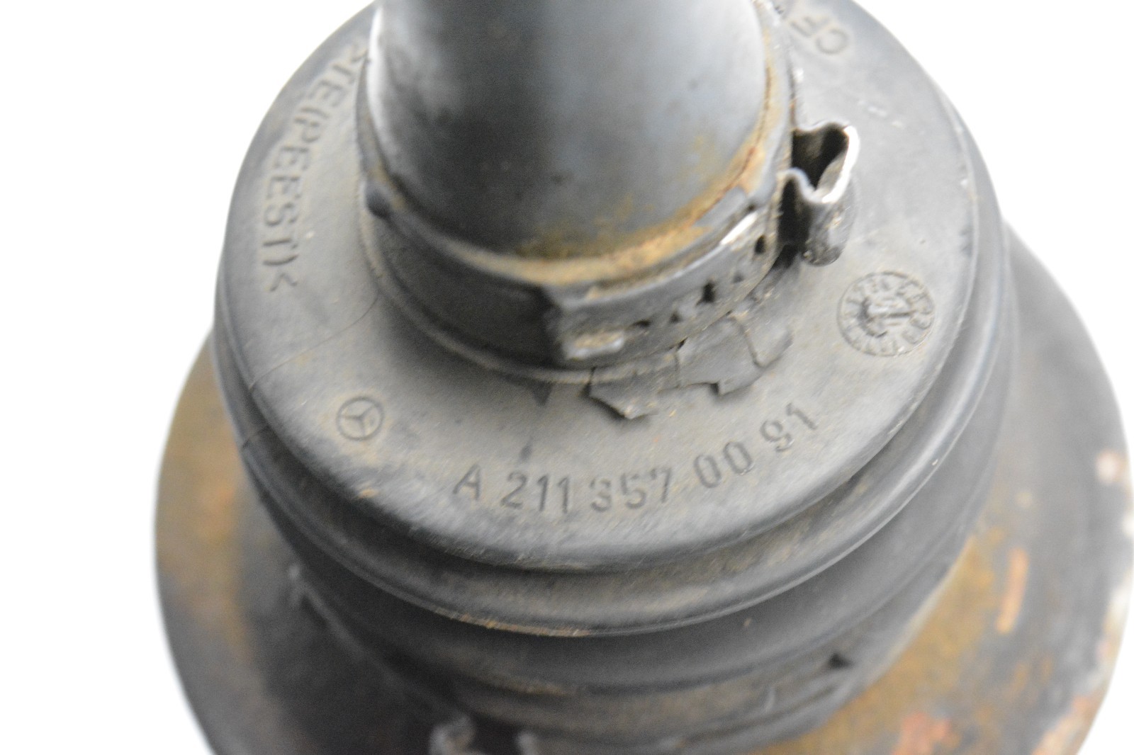 MERCEDES BENZ E CLASS W211 2002 2009 2.1D REAR LEFT DRIVESHAFT ...