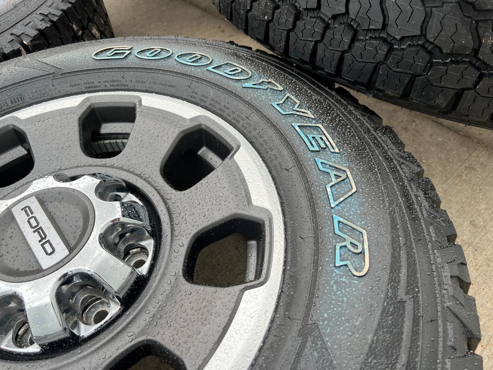 18" Ford F-250 F-350 OEM TREMOR rims wheels 10482 tires GOODYEAR A/T ...