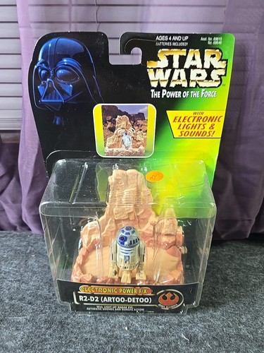 Star Wars R2-D2 The Power of the Force Electronic Power F/X Play Set ...