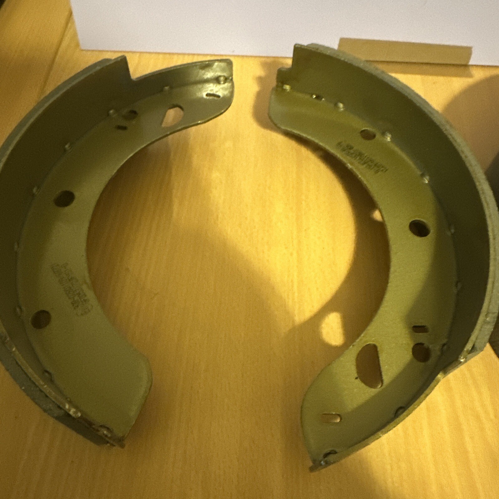 FORD TRANSIT MK1 FRONT BRAKE SHOES 30CWT 35CWT ETC 10" DIAMETER ...