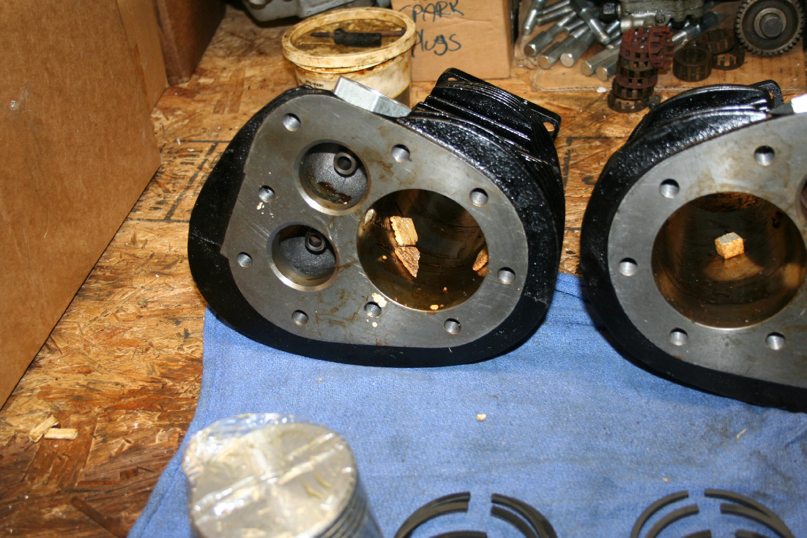 Indian Chief Front and Rear Cylinders Set Pistons rings Standard ...