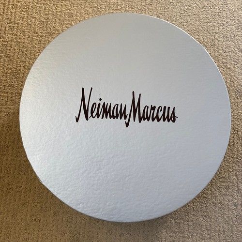Vintage NEIMAN MARCUS Logo HAT BOX - Giant size 20 in… - Gem