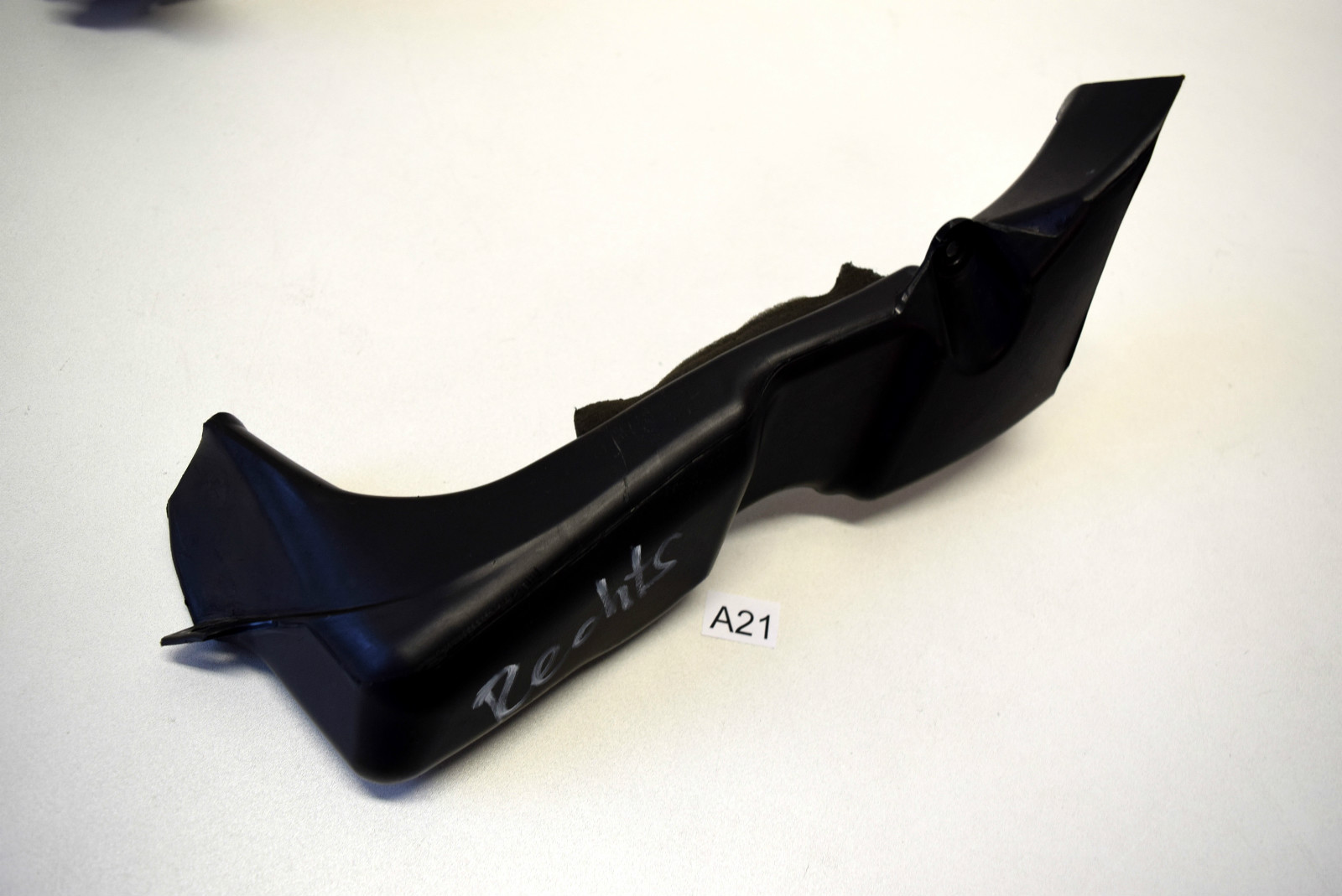 Yamaha YZF R6 RJ11 Interior Trim 2006-07 Side Fairing Cover Fairing 2CO ...