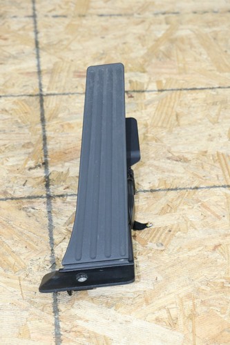 Sport Gas Fuel Pedal Accelerator Acceleration Module OEM BMW F20 F22 ...