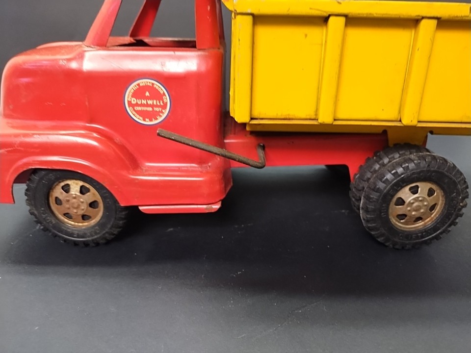 a dunwell certified toy dunwell metal prod. co clifton n.j usa dump ...