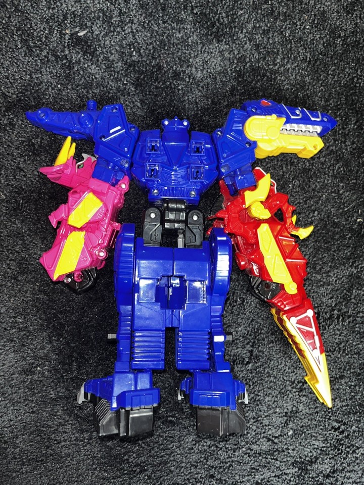 Power Rangers Dino Charge Deluxe Spinozord Spino Megazord Oviraptor ...