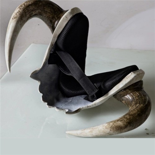 The Legend of Zelda Link Barbarian Helmet Cosplay Props FRP Skull Bull ...