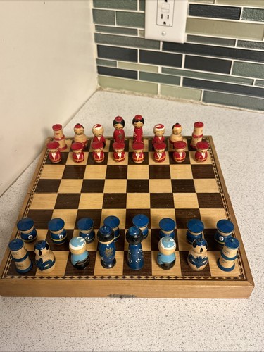 Japanese Kokeshi Hand Painted Wood Chess set 32 Pieces in Folding Box ...
