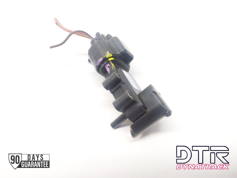 Toyota Tacoma 1997-2001 Fuel Vapor Pressure Sensor Assembly OEM 89460 ...