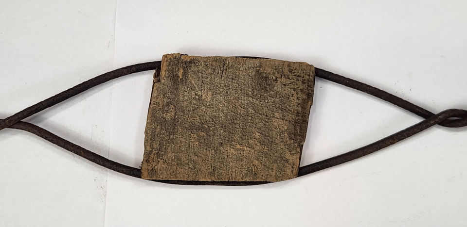 Scutt's Wooden Block Barbless - ANTIQUE BARBED WIRE Bobbed | eBay