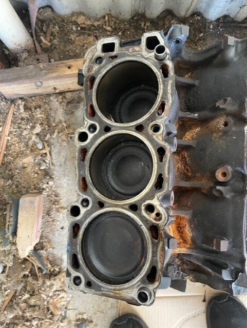 MITSUBISHI MAGNA ENGINE BLOCK TH-TW 3.5 V6 6G74 MOTOR BARE NO SUMP ...