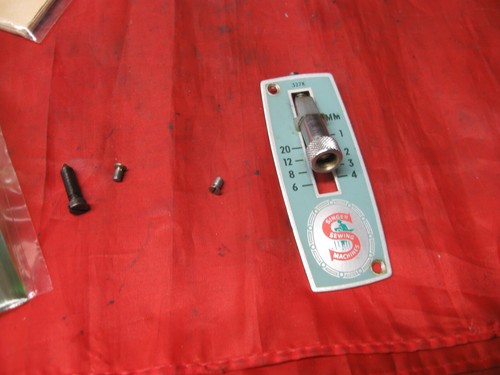 SINGER 327K Stitch Length Plate Lever Sewing Machine Vintage Aqua Blue ...