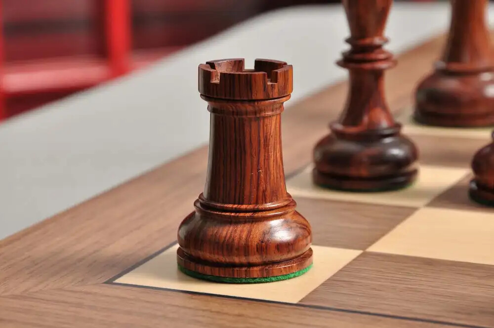 The DGT Projects Electronic Chess Board (eBoard) - USB Walnut - with ...