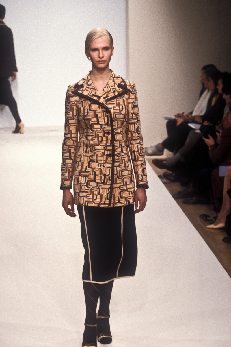 Prada Vintage Fall 1996 Brown Tan 70s Retro U Print Leather Prada Vintage Fall 1996 Brown Tan 70s Retro U Print Leather