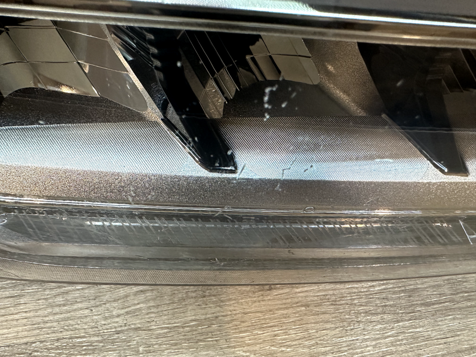 2020-2023 GMC Acadia RH Headlamp Assy OEM 84902386 | Genuine OEM ...