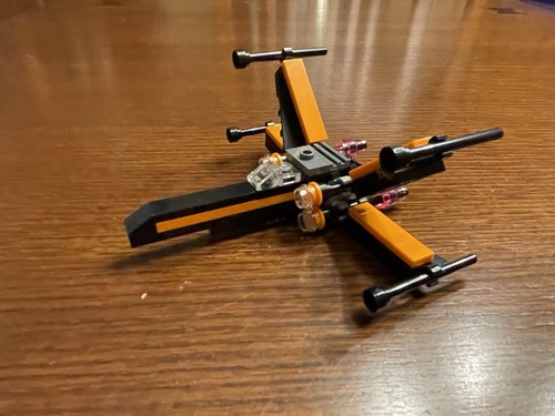 Lego Star Wars Poe's X-Wing Fighter 30278 complete w/instructions, no ...