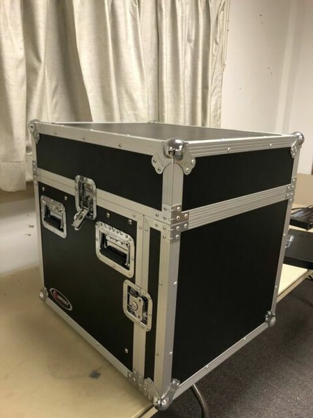 Seismic Audio - SAMRC-10U - 10 Space Rack Case with Slant Mixer Top and ...